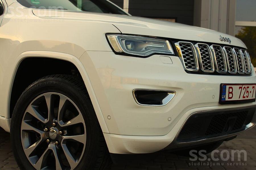 Balts Jeep Grand Cherokee 2021 Rīga, ar dzinēja tilpumu 3.00 L un nobraukumu 0 tūkst. km par 22950 €, foto 28 vietnē AUTOMOTO.COM.LV