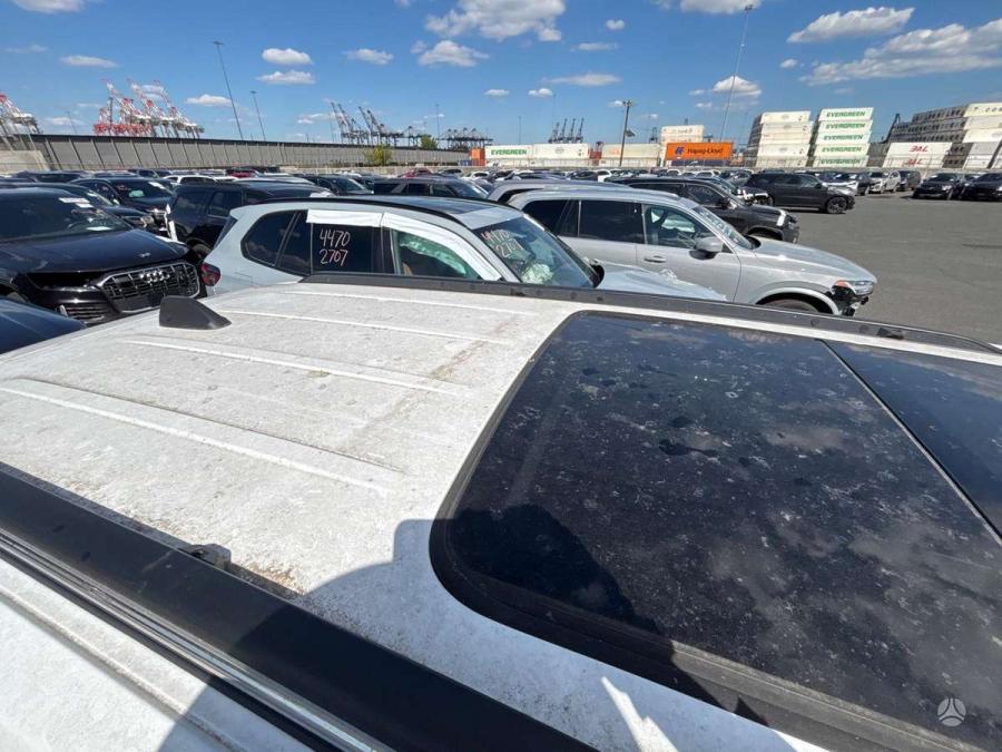 Balts Jeep Grand Cherokee 2021 Ukmergė, ar dzinēja tilpumu 3.60 L un nobraukumu 25 tūkst. km par 16999 €, foto 28 vietnē AUTOMOTO.COM.LV
