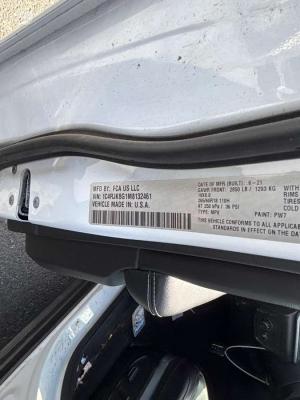 Balts Jeep Grand Cherokee 2021 Ukmergė, ar dzinēja tilpumu 3.60 L un nobraukumu 25 tūkst. km par 16999 €, foto 34 vietnē AUTOMOTO.COM.LV