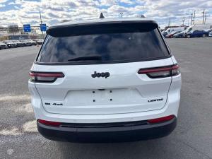 Balts Jeep Grand Cherokee 2022 Ukmergė, ar dzinēja tilpumu 3.60 L un nobraukumu 64 tūkst. km par 11450 €, foto 3 vietnē AUTOMOTO.COM.LV