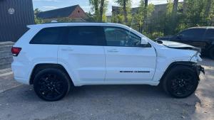 Balts Jeep Grand Cherokee 2022 Ukmergė, ar dzinēja tilpumu 3.60 L un nobraukumu 68 tūkst. km par 11490 €, foto 5 vietnē AUTOMOTO.COM.LV