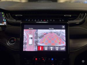 Balts Jeep Grand Cherokee 2023 Viļņa, ar dzinēja tilpumu 2.00 L un nobraukumu 59 tūkst. km par 41990 €, foto 30 vietnē AUTOMOTO.COM.LV