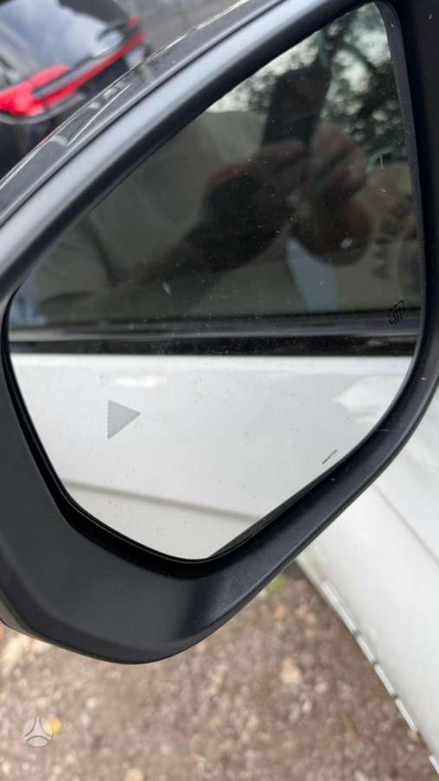 Balts Jeep Grand Cherokee 2023 Ukmergė, ar dzinēja tilpumu 3.60 L un nobraukumu 83 tūkst. km par 19499 €, foto 13 vietnē AUTOMOTO.COM.LV