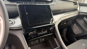 Balts Jeep Grand Cherokee 2023 Ukmergė, ar dzinēja tilpumu 3.60 L un nobraukumu 83 tūkst. km par 19499 €, foto 16 vietnē AUTOMOTO.COM.LV