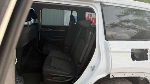 Balts Jeep Grand Cherokee 2023 Ukmergė, ar dzinēja tilpumu 3.60 L un nobraukumu 83 tūkst. km par 19499 €, foto 18 vietnē AUTOMOTO.COM.LV