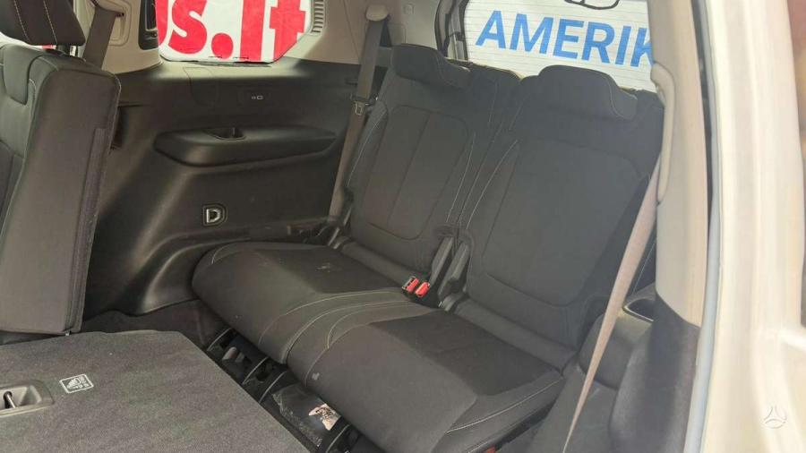 Balts Jeep Grand Cherokee 2023 Ukmergė, ar dzinēja tilpumu 3.60 L un nobraukumu 83 tūkst. km par 19499 €, foto 19 vietnē AUTOMOTO.COM.LV