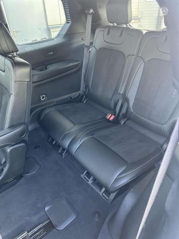 Balts Jeep Grand Cherokee 2023 Viļņa, ar dzinēja tilpumu 3.60 L un nobraukumu 111 tūkst. km par 29900 €, foto 11 vietnē AUTOMOTO.COM.LV