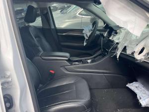 Balts Jeep Grand Cherokee 2023 Ukmergė, ar dzinēja tilpumu 3.60 L un nobraukumu 88 tūkst. km par 9199 €, foto 11 vietnē AUTOMOTO.COM.LV