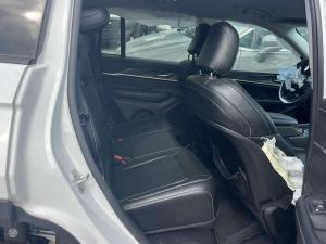 Balts Jeep Grand Cherokee 2023 Ukmergė, ar dzinēja tilpumu 3.60 L un nobraukumu 88 tūkst. km par 9199 €, foto 15 vietnē AUTOMOTO.COM.LV