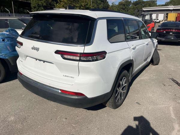 Balts Jeep Grand Cherokee 2024 Ukmergė, ar dzinēja tilpumu 3.60 L un nobraukumu 78 tūkst. km par 9999 €, foto 4 vietnē AUTOMOTO.COM.LV