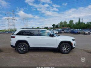 White Jeep Grand Cherokee 2025 in Klaipeda, with an engine capacity of 3.60 L and mileage of 42 thousand km for 17700 €, photo 4 on AUTOMOTO.COM.LV