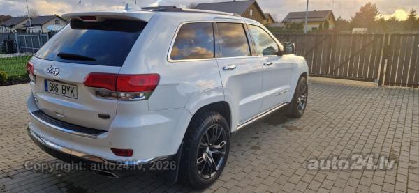 Balts Jeep Grand Cherokee 2015 Tallina, ar dzinēja tilpumu 3.00 L un nobraukumu 249 tūkst. km par 13400 €, foto 7 vietnē AUTOMOTO.COM.LV
