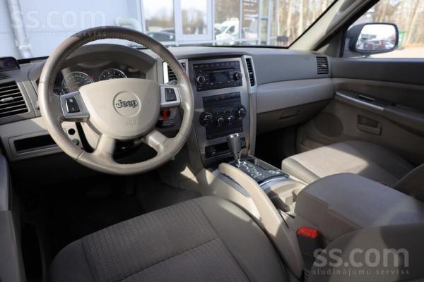 Dzeltens Jeep Grand Cherokee 2007 Rīga, ar dzinēja tilpumu 3.00 L un nobraukumu 0 tūkst. km par 3995 €, foto 6 vietnē AUTOMOTO.COM.LV