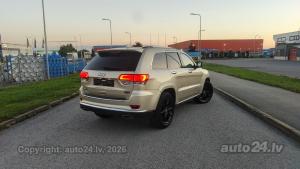Желтый Джип Гранд Чероки 2014 в Таллин, объемом двигателя 3.00 л и пробегом 145 тыс. км за 14499 €, фото 29 на AUTOMOTO.COM.LV