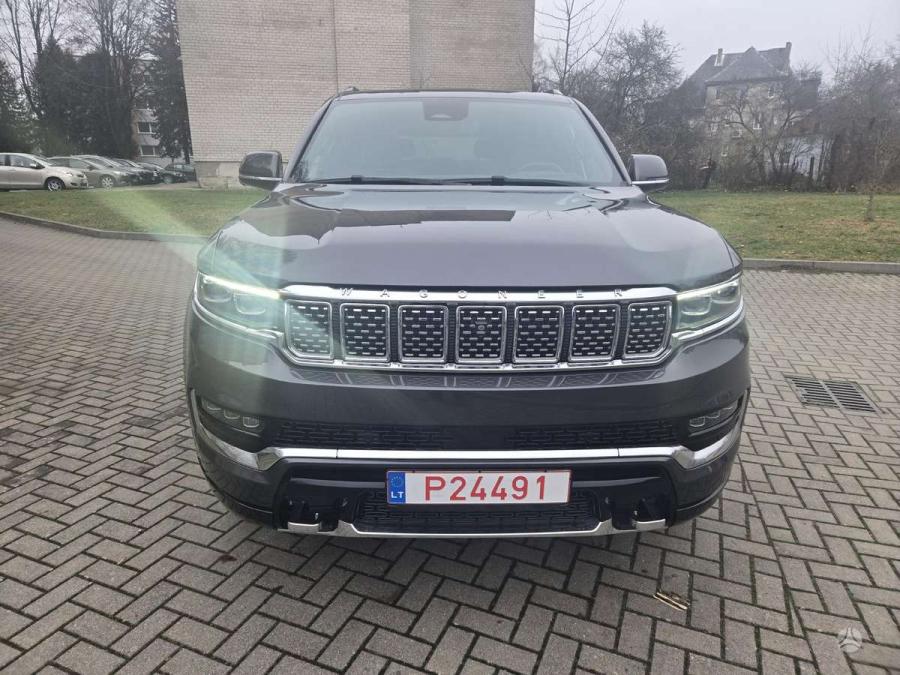 Pelēks Jeep grand-wagoneer 2022 Šilutė, ar dzinēja tilpumu 6.40 L un nobraukumu 6 tūkst. km par 89500 €, foto 6 vietnē AUTOMOTO.COM.LV