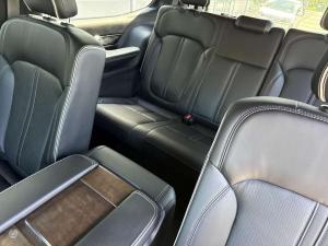 Pelēks Jeep grand-wagoneer 2022 Šilutė, ar dzinēja tilpumu 6.40 L un nobraukumu 6 tūkst. km par 77000 €, foto 13 vietnē AUTOMOTO.COM.LV