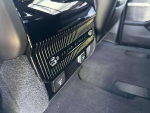 Pelēks Jeep grand-wagoneer 2022 Šilutė, ar dzinēja tilpumu 6.40 L un nobraukumu 6 tūkst. km par 77000 €, foto 16 vietnē AUTOMOTO.COM.LV