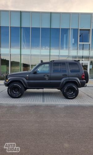 Pelēks Jeep Liberty 2006 Kauņa, ar dzinēja tilpumu 3.70 L un nobraukumu 232 tūkst. km par 6600 €, foto 4 vietnē AUTOMOTO.COM.LV