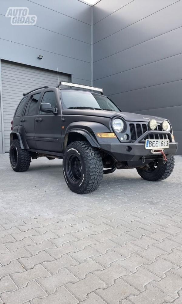 Jeep Liberty 2006 Kauņa vietnē Pelēks Jeep Liberty 2006 Kauņa, ar dzinēja tilpumu 3.70 L un nobraukumu 232 tūkst. km par 6600 €, foto 10 vietnē AUTOMOTO.COM.LV