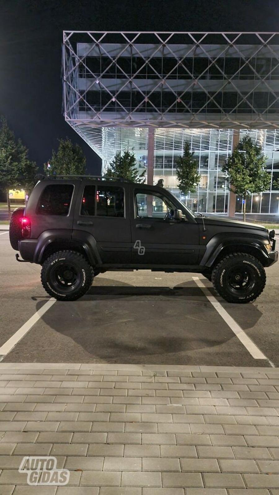 Pelēks Jeep Liberty 2006 Kauņa, ar dzinēja tilpumu 3.70 L un nobraukumu 232 tūkst. km par 6600 €, foto 12 vietnē AUTOMOTO.COM.LV