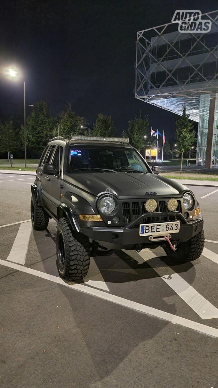 Pelēks Jeep Liberty 2006 Kauņa, ar dzinēja tilpumu 3.70 L un nobraukumu 232 tūkst. km par 6600 €, foto 25 vietnē AUTOMOTO.COM.LV