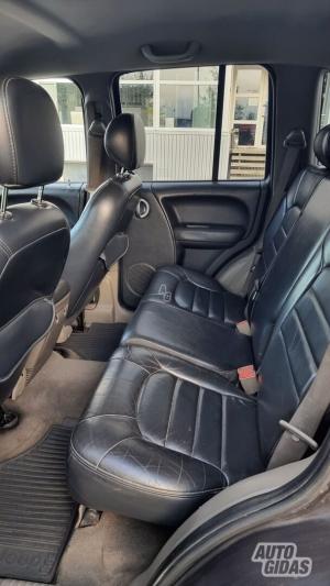 Pelēks Jeep Liberty 2006 Kauņa, ar dzinēja tilpumu 3.70 L un nobraukumu 232 tūkst. km par 6600 €, foto 30 vietnē AUTOMOTO.COM.LV