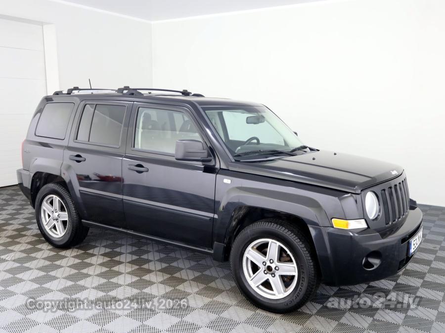 Melns Jeep Patriot 2007 Tallina, ar dzinēja tilpumu 2.40 L un nobraukumu 265 tūkst. km par 2599 €, foto 1 vietnē AUTOMOTO.COM.LV