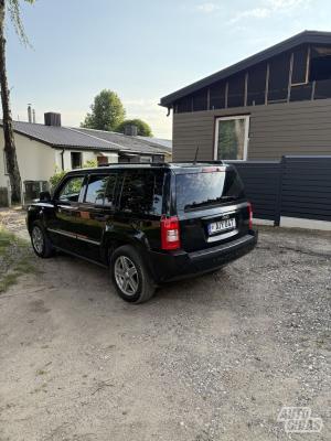 Melns Jeep Patriot 2008 Kauņa, ar dzinēja tilpumu 2.40 L un nobraukumu 289 tūkst. km par 3500 €, foto 5 vietnē AUTOMOTO.COM.LV
