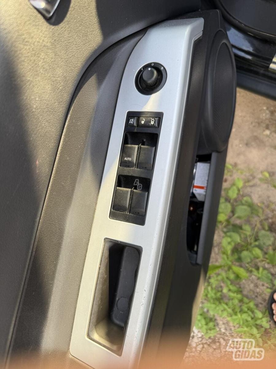 Melns Jeep Patriot 2008 Kauņa, ar dzinēja tilpumu 2.40 L un nobraukumu 289 tūkst. km par 3500 €, foto 10 vietnē AUTOMOTO.COM.LV