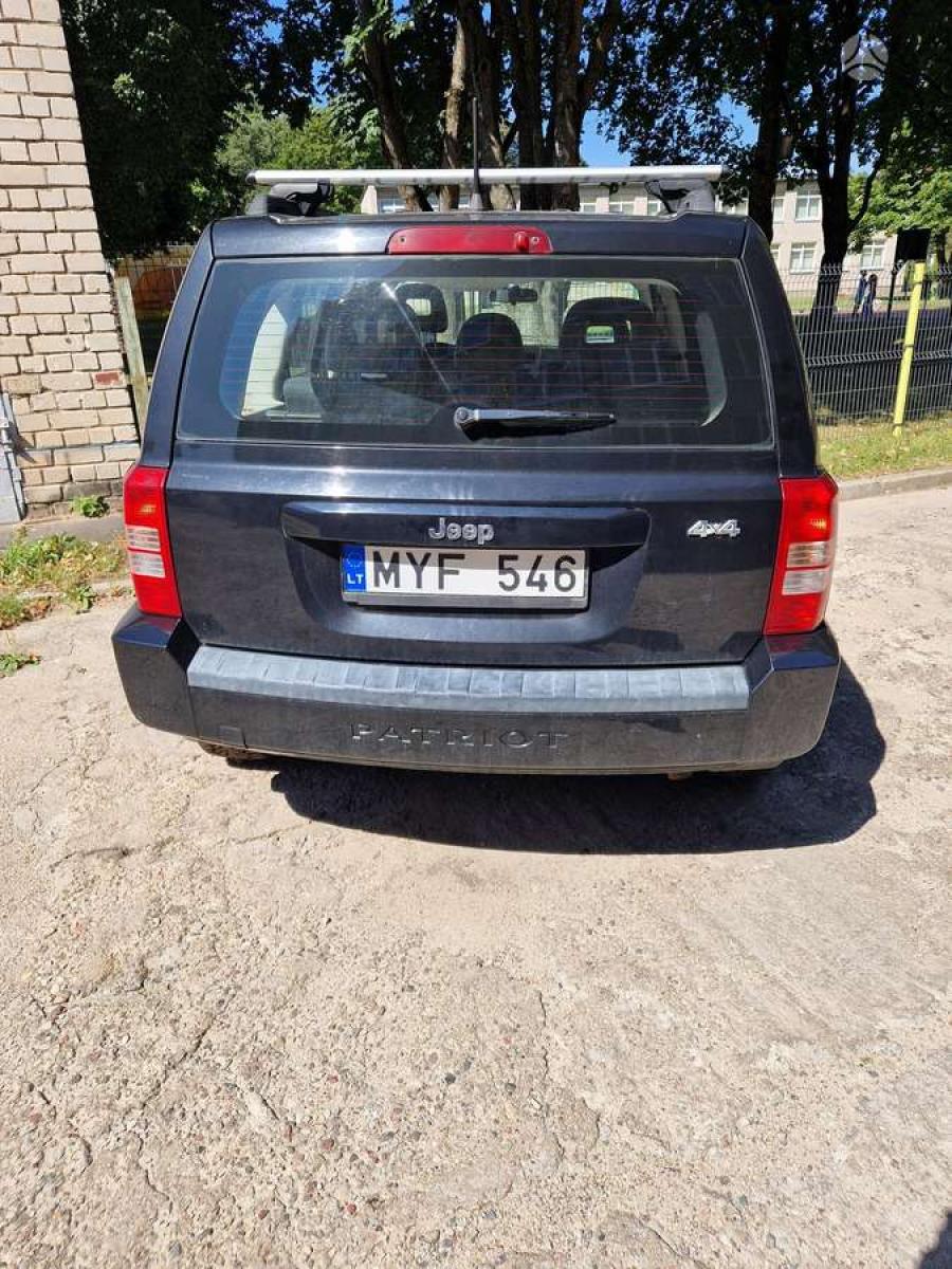 Melns Jeep Patriot 2008 Viļņa, ar dzinēja tilpumu 0.00 L un nobraukumu 0 tūkst. km par 2200 €, foto 4 vietnē AUTOMOTO.COM.LV