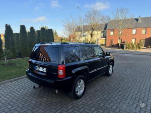 Melns Jeep Patriot 2010 Klaipėda, ar dzinēja tilpumu 2.20 L un nobraukumu 328 tūkst. km par 3150 €, foto 5 vietnē AUTOMOTO.COM.LV