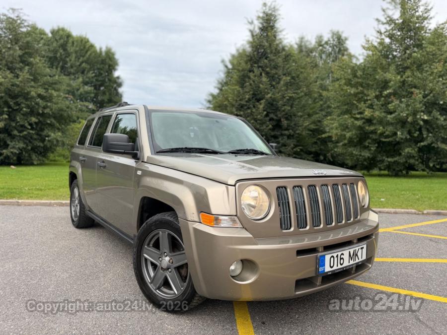 Brūns Jeep Patriot 2007 Tallina, ar dzinēja tilpumu 2.40 L un nobraukumu 310 tūkst. km par 2000 €, foto 1 vietnē AUTOMOTO.COM.LV