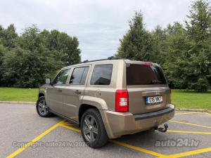 Brūns Jeep Patriot 2007 Tallina, ar dzinēja tilpumu 2.40 L un nobraukumu 310 tūkst. km par 2000 €, foto 7 vietnē AUTOMOTO.COM.LV