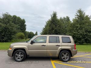 Brūns Jeep Patriot 2007 Tallina, ar dzinēja tilpumu 2.40 L un nobraukumu 310 tūkst. km par 2000 €, foto 8 vietnē AUTOMOTO.COM.LV