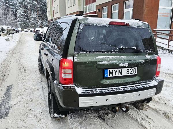 Zaļš Jeep Patriot 2007 Viļņa, ar dzinēja tilpumu 2.40 L un nobraukumu 169 tūkst. km par 3299 €, foto 6 vietnē AUTOMOTO.COM.LV