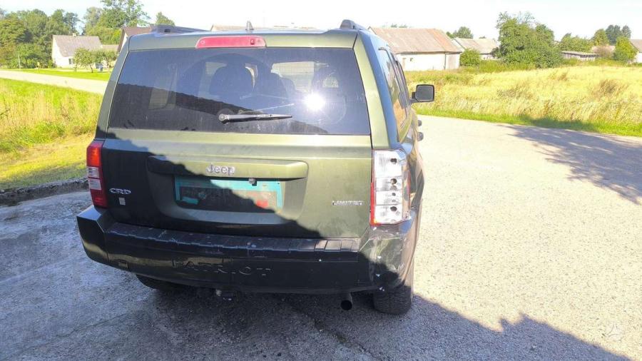 Zaļš Jeep Patriot 2009 Kazlų Rūda, ar dzinēja tilpumu 2.00 L un nobraukumu 300 tūkst. km par 1300 €, foto 4 vietnē AUTOMOTO.COM.LV