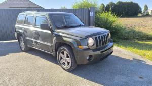 Zaļš Jeep Patriot 2009 Kazlų Rūda, ar dzinēja tilpumu 2.00 L un nobraukumu 300 tūkst. km par 1300 €, foto 5 vietnē AUTOMOTO.COM.LV