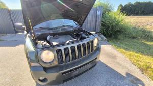 Zaļš Jeep Patriot 2009 Kazlų Rūda, ar dzinēja tilpumu 2.00 L un nobraukumu 300 tūkst. km par 1300 €, foto 6 vietnē AUTOMOTO.COM.LV