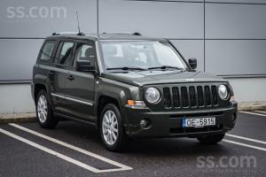 Zaļš Jeep Patriot 2010 Rīga, ar dzinēja tilpumu 2.40 L un nobraukumu 0 tūkst. km par 5250 €, foto 3 vietnē AUTOMOTO.COM.LV