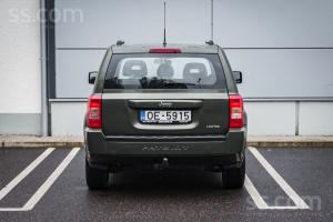 Zaļš Jeep Patriot 2010 Rīga, ar dzinēja tilpumu 2.40 L un nobraukumu 0 tūkst. km par 5250 €, foto 5 vietnē AUTOMOTO.COM.LV