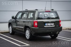 Zaļš Jeep Patriot 2010 Rīga, ar dzinēja tilpumu 2.40 L un nobraukumu 0 tūkst. km par 5250 €, foto 6 vietnē AUTOMOTO.COM.LV