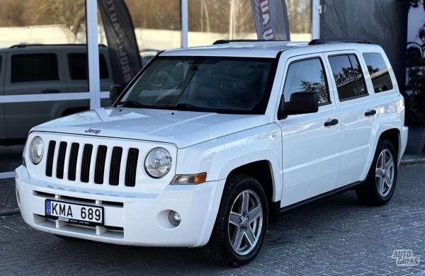 Balts Jeep Patriot 2008 Radviliškis, ar dzinēja tilpumu 2.00 L un nobraukumu 242 tūkst. km par 4650 €, foto 5 vietnē AUTOMOTO.COM.LV