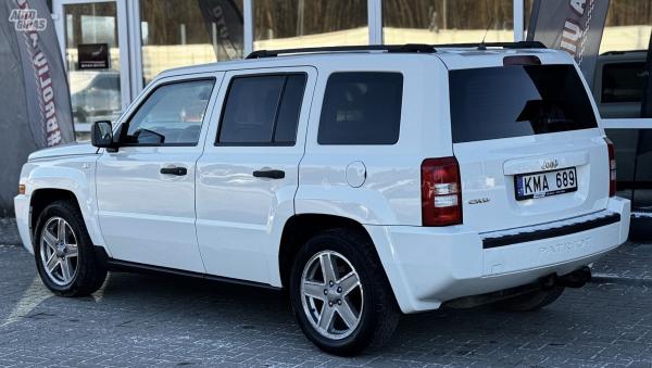 Balts Jeep Patriot 2008 Radviliškis, ar dzinēja tilpumu 2.00 L un nobraukumu 242 tūkst. km par 4650 €, foto 9 vietnē AUTOMOTO.COM.LV