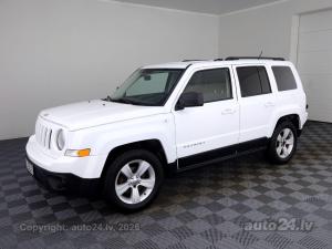 Balts Jeep Patriot 2011 Tallina, ar dzinēja tilpumu 2.10 L un nobraukumu 237 tūkst. km par 3999 €, foto 2 vietnē AUTOMOTO.COM.LV