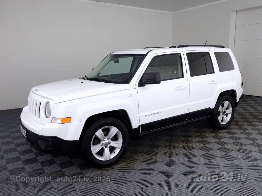 Balts Jeep Patriot 2011 Tallina, ar dzinēja tilpumu 2.10 L un nobraukumu 237 tūkst. km par 3999 €, foto 2 vietnē AUTOMOTO.COM.LV