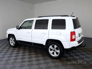 Balts Jeep Patriot 2011 Tallina, ar dzinēja tilpumu 2.10 L un nobraukumu 237 tūkst. km par 3999 €, foto 4 vietnē AUTOMOTO.COM.LV