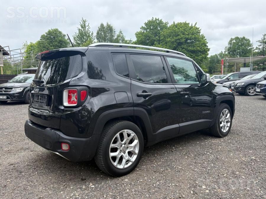 Melns Jeep Renegade 2015 Rīga, ar dzinēja tilpumu 1.40 L un nobraukumu 0 tūkst. km par 9800 €, foto 4 vietnē AUTOMOTO.COM.LV