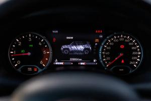 Black Jeep Renegade 2015 in Riga, with an engine capacity of 2.00 L and mileage of 225 thousand km for 11495 €, photo 30 on AUTOMOTO.COM.LV