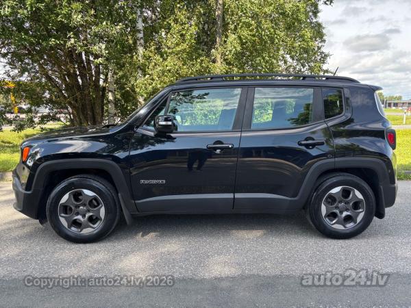 Black Jeep Renegade 2015 in Paide, with an engine capacity of 1.40 L and mileage of 128 thousand km for 7390 €, photo 3 on AUTOMOTO.COM.LV