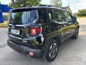 Black Jeep Renegade 2015 in Paide, with an engine capacity of 1.40 L and mileage of 128 thousand km for 7390 €, photo 6 on AUTOMOTO.COM.LV